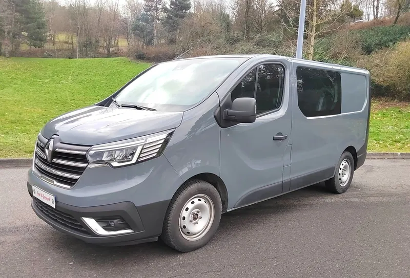 Renault Trafic 3 2T8 L1 H1 -20 DCI 150 CV EDC-6 PLACES INDIVIDUELLES ...