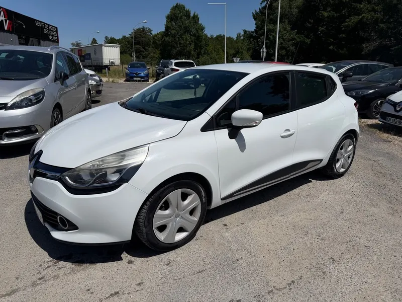 RENAULT Clio IV 1.5 DCI 90 CV 2 EME MAIN ENTRETIEN A JOUR - L'argus ...